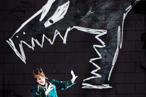 Zeichen an der Wand: Mozarts „Zauberflöte“ als sinnliches Spektakel in ...