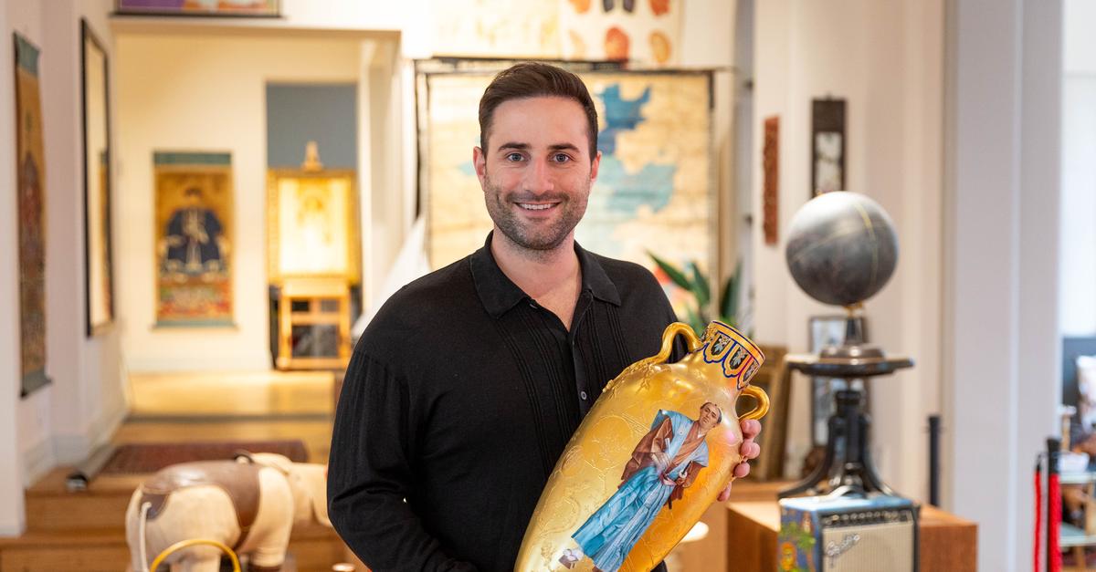 „Bares für Rares“-Star eröffnet Laden in Tanzschule „Bier“