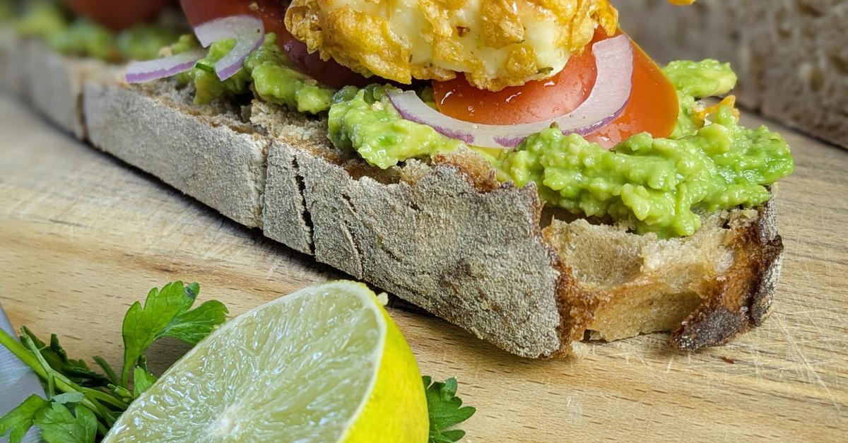 Eine Stulle mit Angeber-Faktor: Knuspriger Feta auf Brot