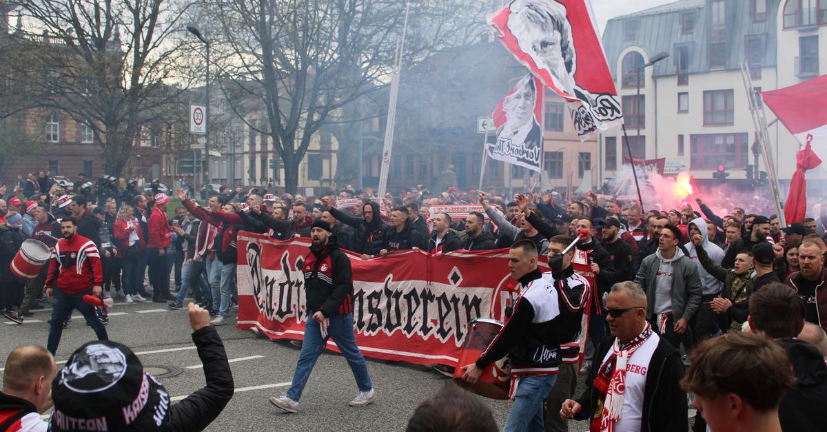 Party, Pyro, Tradition: FCK feiert sich selbst